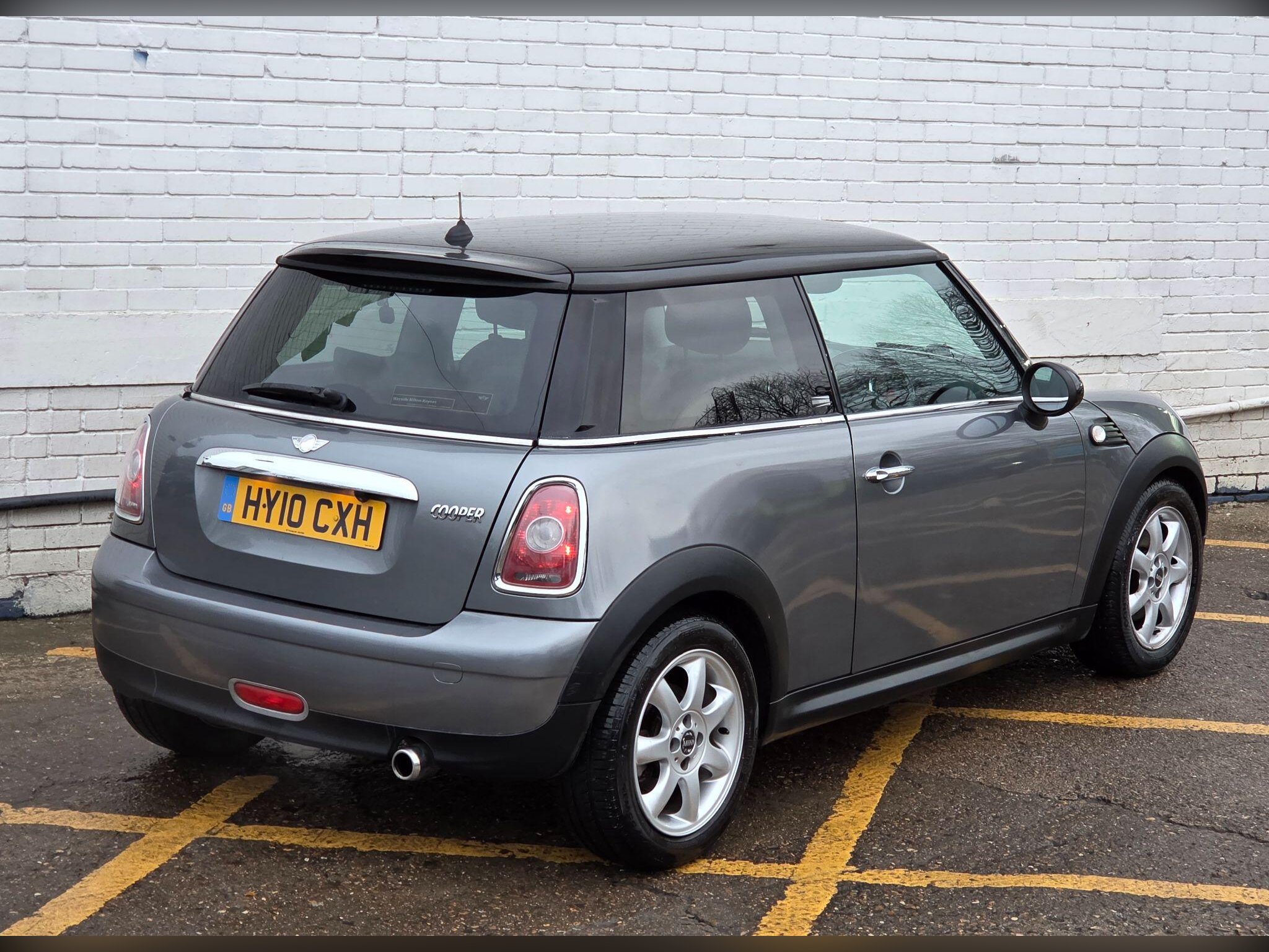 Used 2010 Mini Hatch 1.6 Cooper Graphite Hatchback 3dr Petrol ...